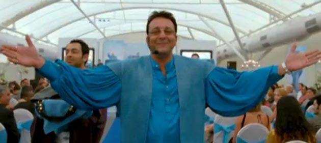 Kangana Ranaut dons a bikini in 'Rascals'