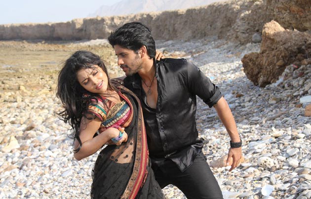 First Look: Naga Chaitanya, Amala Paul in Bejawada