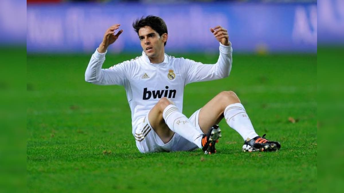 Kaka denies deal with PSG, plans Madrid stay