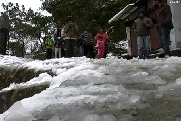 Snowfall in North India - News18