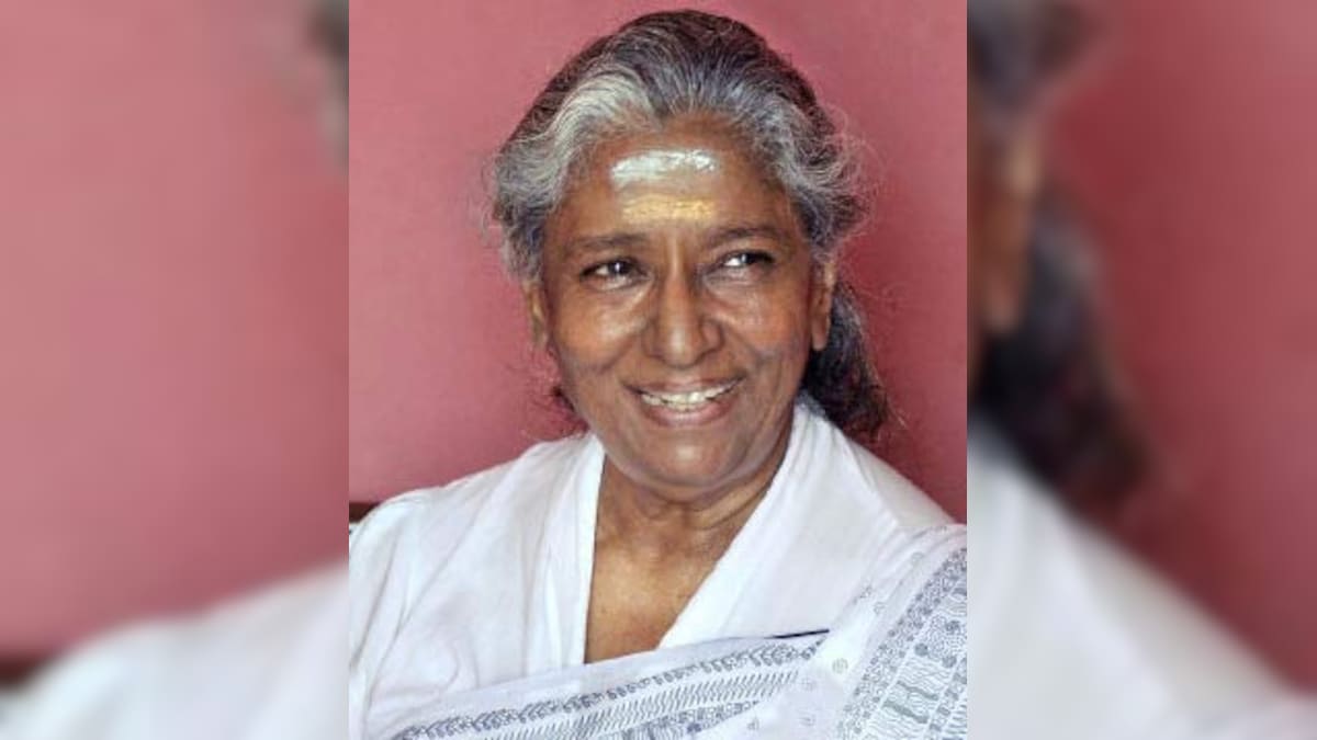Renowned singer Janaki suffers head injury