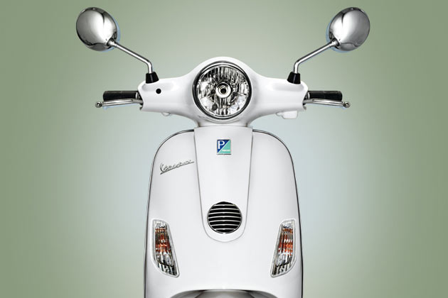 Piaggio's iconic Vespa returns to India - News18