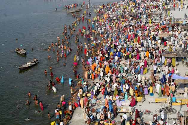 Ganga receives 2,900 mln litres sewage daily: PM