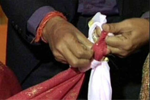 UP: Groom arrives late, bride marries another man - News18