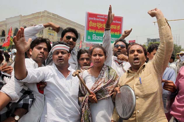 Bharat Bandh hits normal life in several states - News18