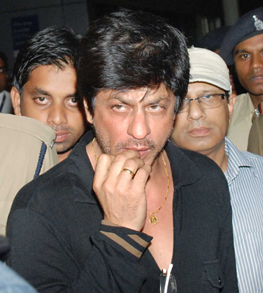 Victorious return of KKR owners Shah Rukh Khan & Juhi Chawla