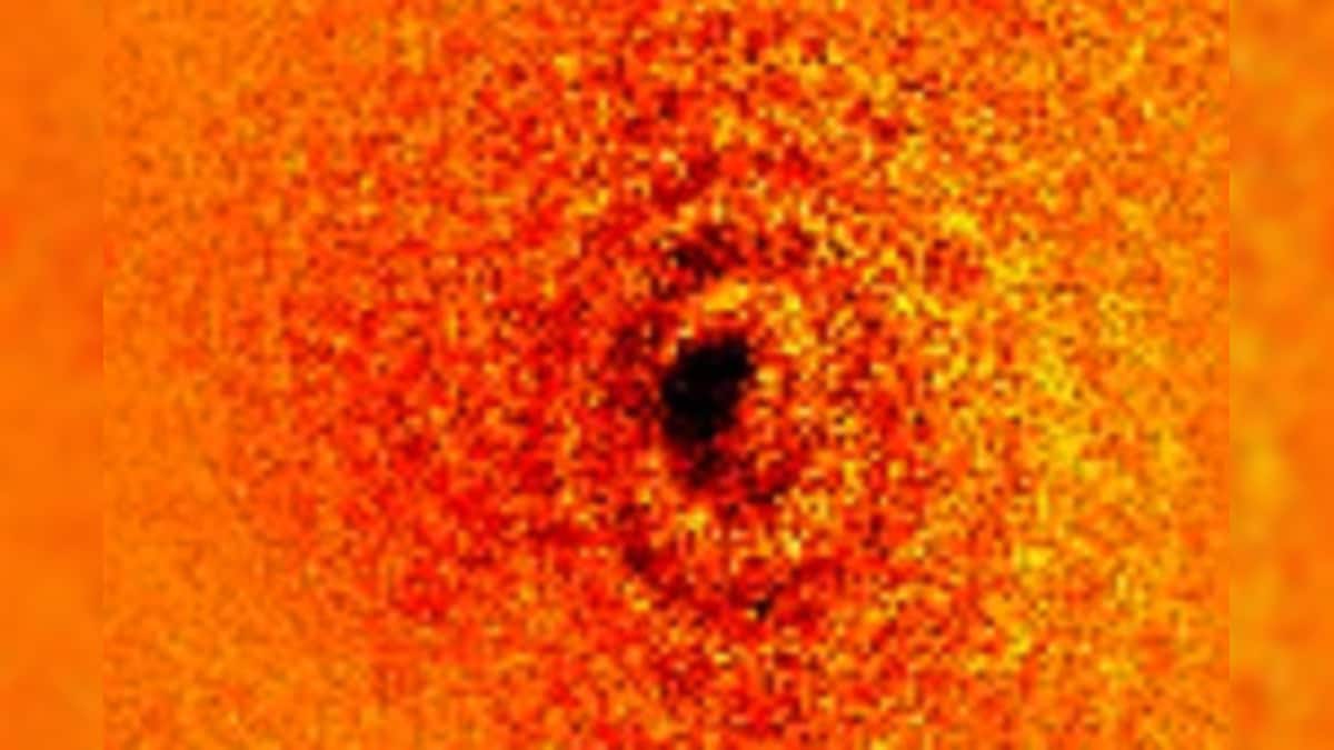 See: The first ever photo of an atom's shadow - News18