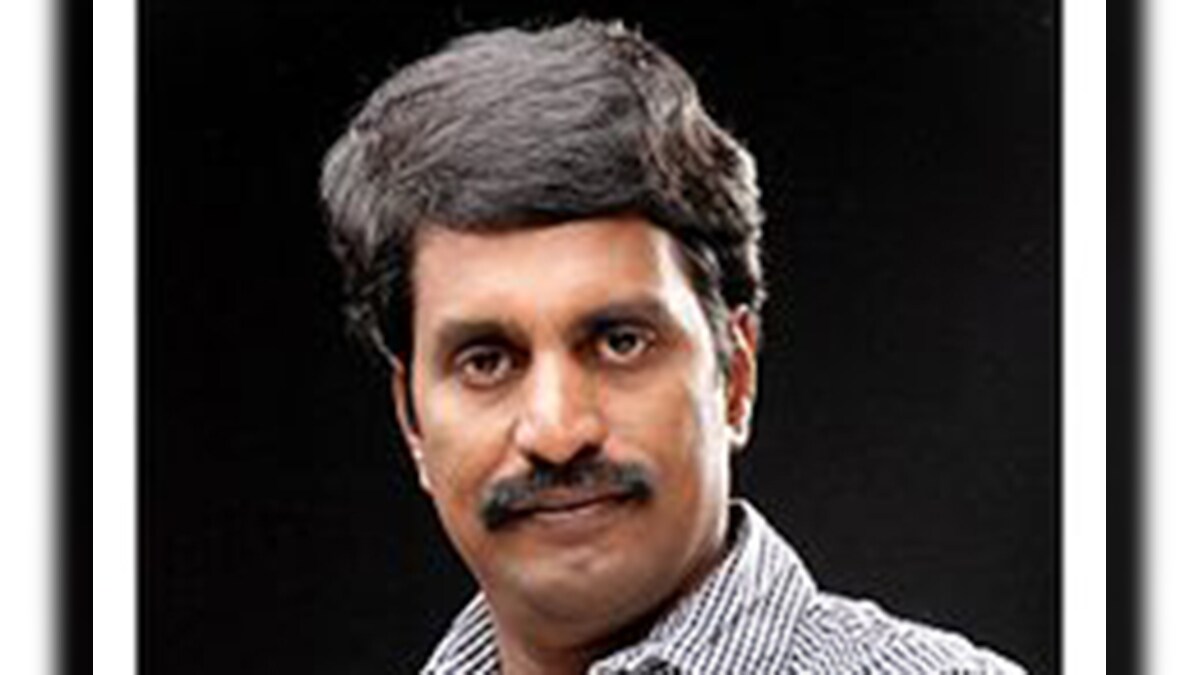 Kannan celebrates birthday and sets 'Settai' to run - News18