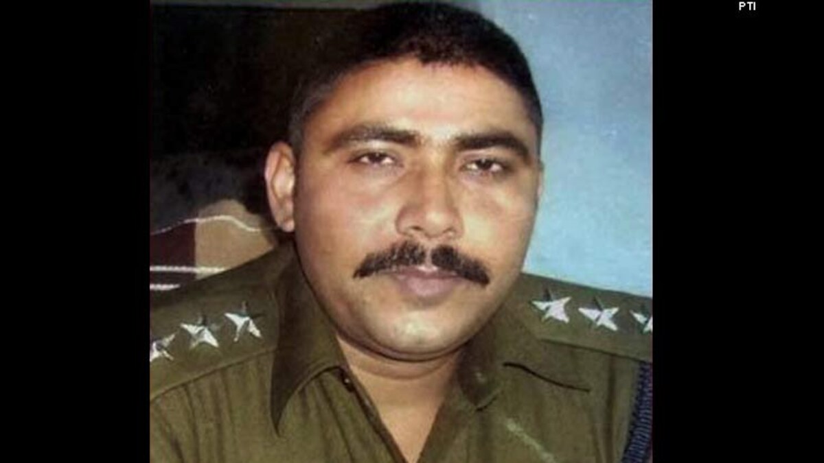 MP IPS officer killing: CBI court to begin hearing - News18