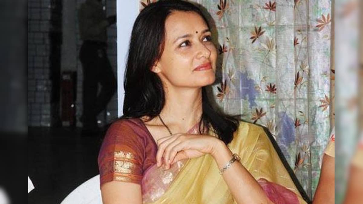 Amala makes comeback with 'Life Is Beautiful' - News18
