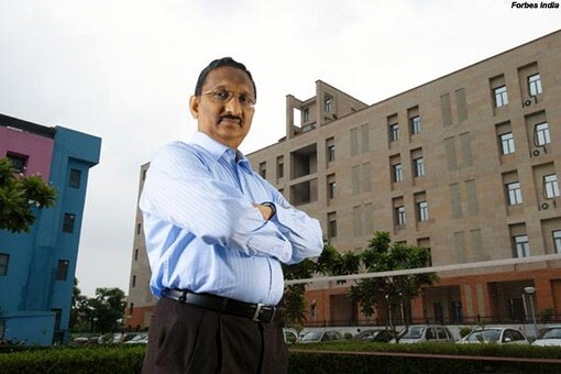 Low-cost Lifespring Hospitals saves mothers, new-borns - News18