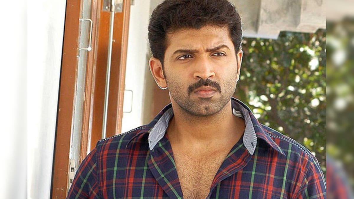 Arjun Vijay turns singer for Independence day - News18