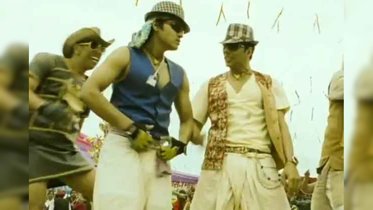 Joker: Akshay, Sonakshi dance on 'Sing Raja'