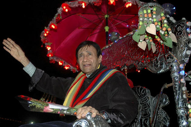 In pics: Dev Anand's family tree - News18