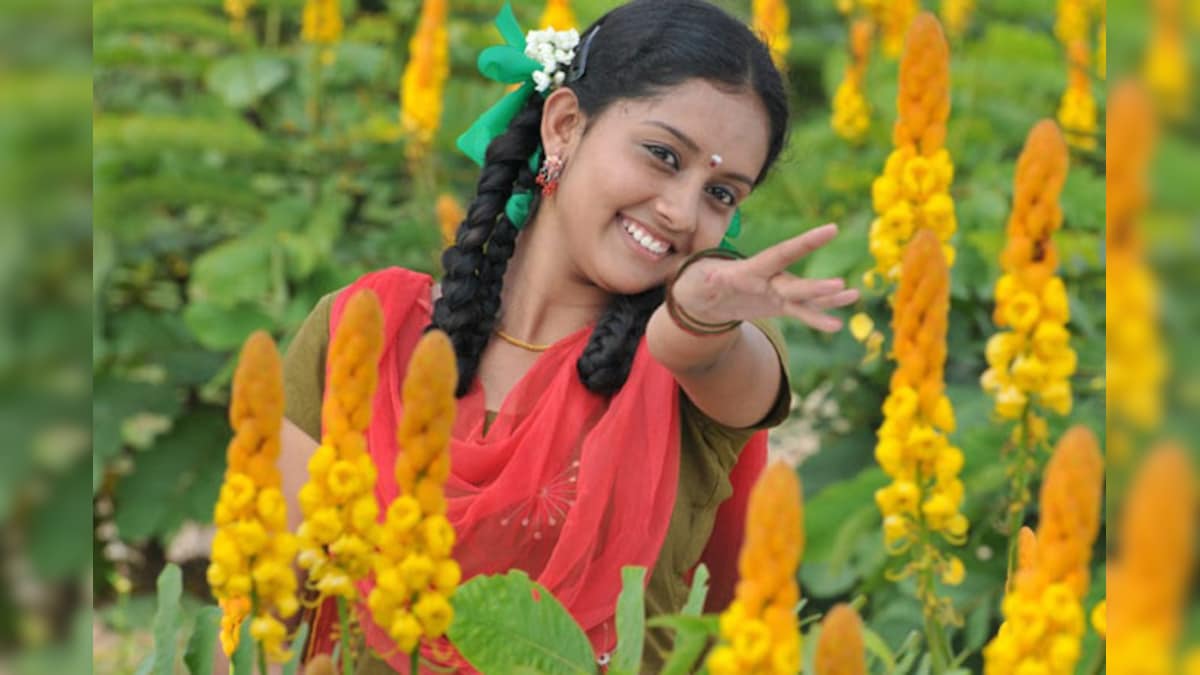 Tamil Review: 'Saattai' is an interesting watch - News18