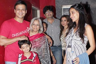 Vivek Oberoi's pregnant wife Priyanka at the special screening of 'KLPD'