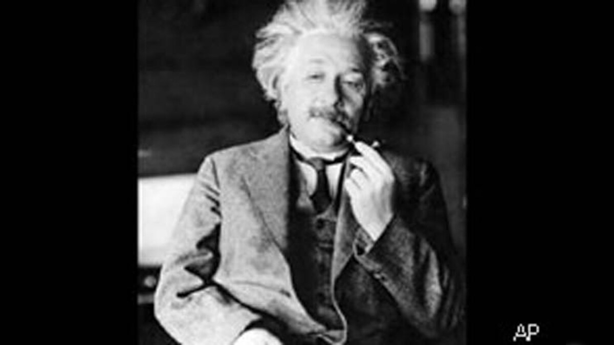 Einstein's brain average sized but 'complicated' - News18