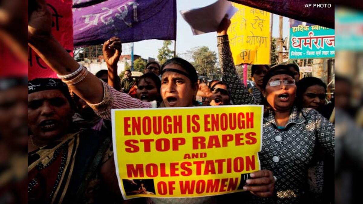 Anti-rape protests: 5 Delhi Metro stations reopened - News18