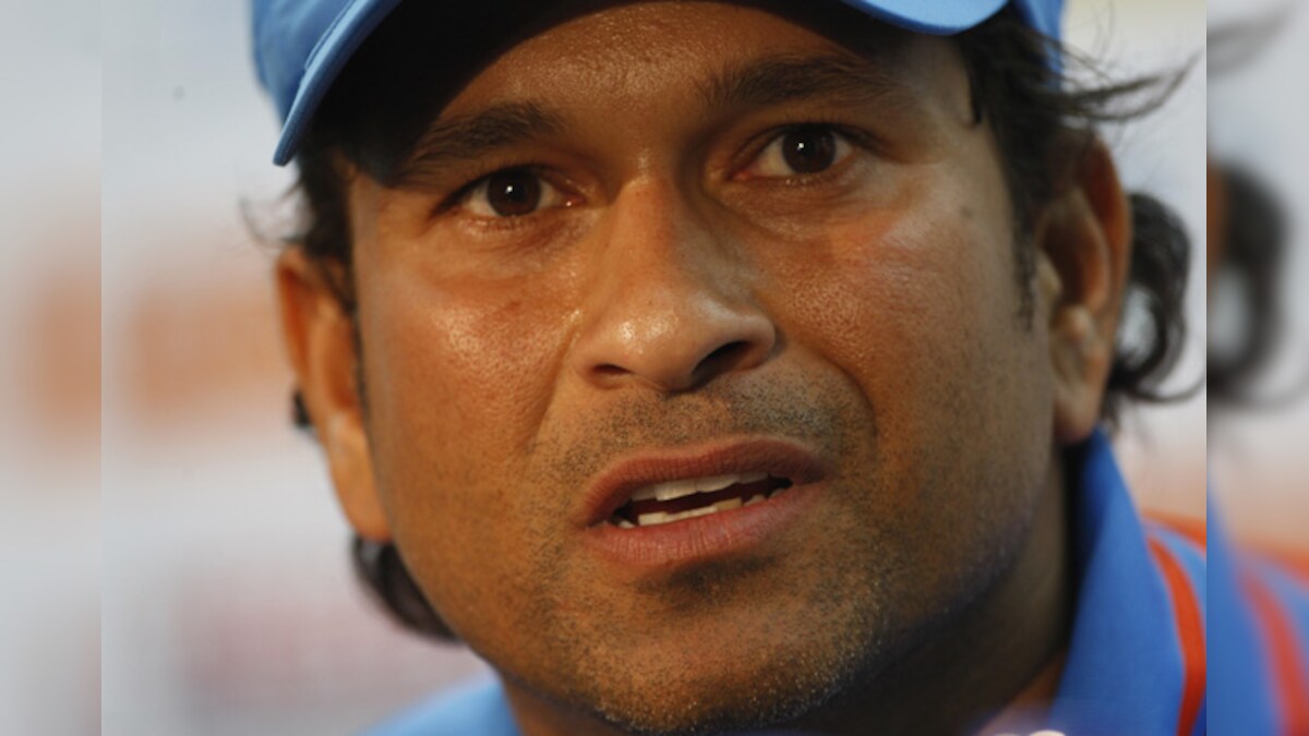 Crazy to stop playing for no reason, Anand to Tendulkar - News18