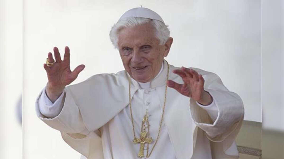 Pope Benedict VI to start tweeting today