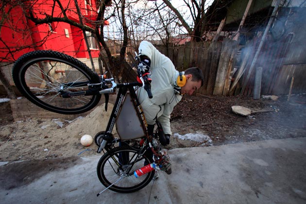 Jet engine powered bicycle