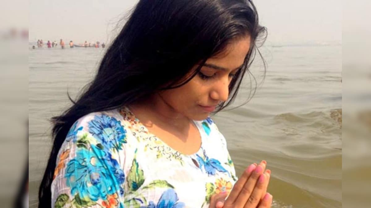 Snapshot: Poonam Pandey takes a dip at Maha Kumbh
