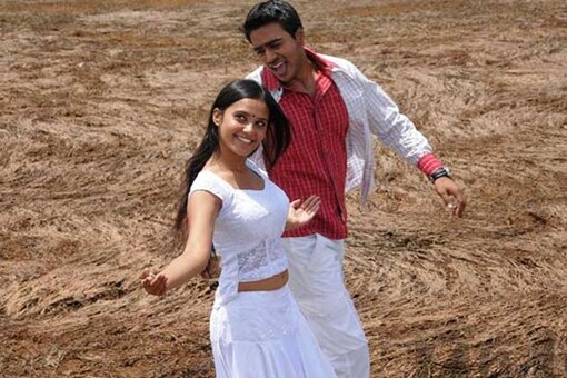 Tamil review: 'Azhagan Azhagi' lacks an original script - News18