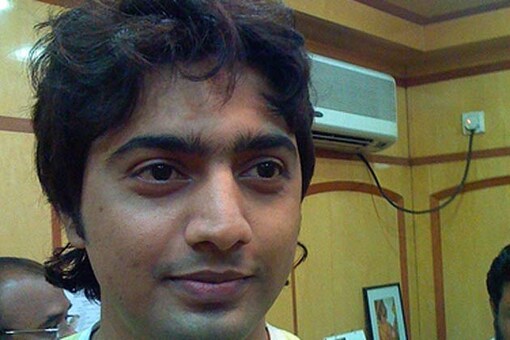 I don't believe in segmenting films: Bengali actor Deb - News18
