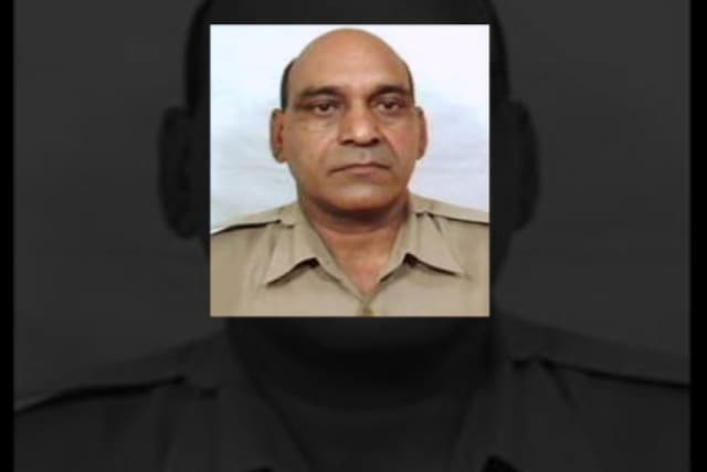 Constable Tomar death: All 8 arrested are innocent, admits police - News18