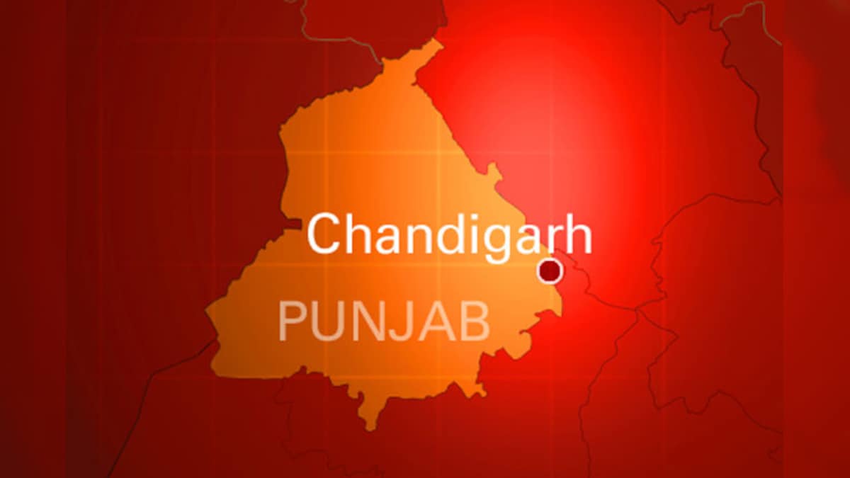 Cars, computers, internet make way into Punjab slums - News18