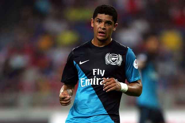 Brazil midfielder Denilson parts ways with Arsenal - News18