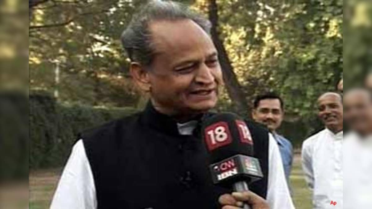 Govt inks deal with HPCL to set up JV for Barmer refinery - News18