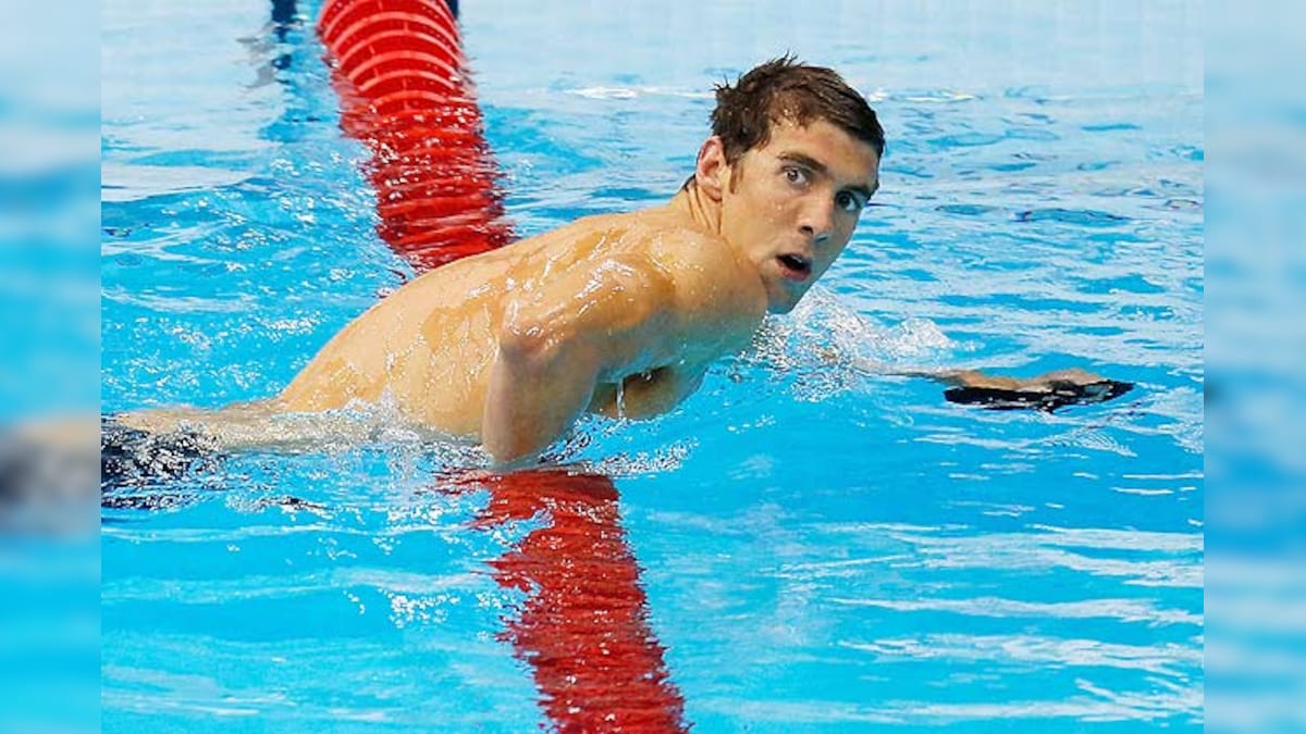 Phelps turns up at worlds with fractured foot