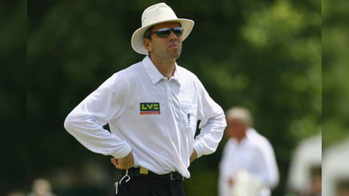 Llong, Nero to umpire at India-SL tri-series final - News18