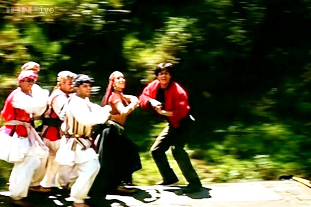 Shah Rukh Khan's 'Chaiyya Chaiyya' completes 15 years: Lesser known ...