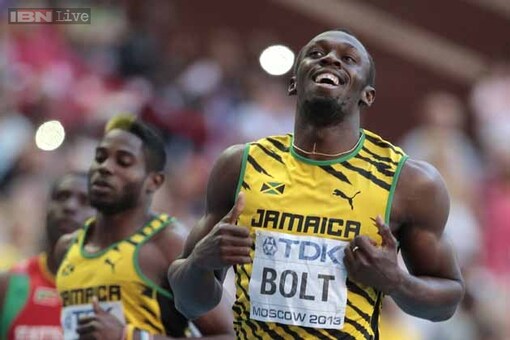 Bolt clinches 2nd gold at World Championships, wins 200m - News18