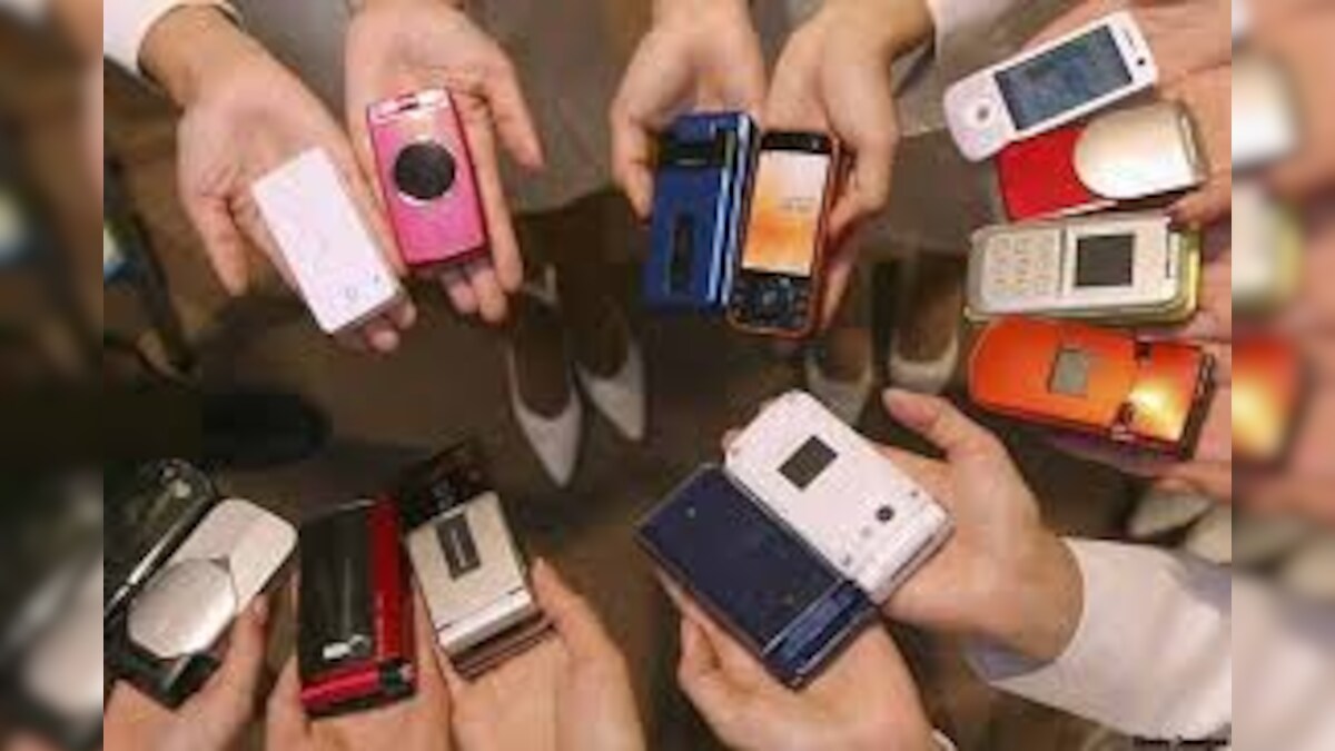 Curb overuse of mobile phones, say experts