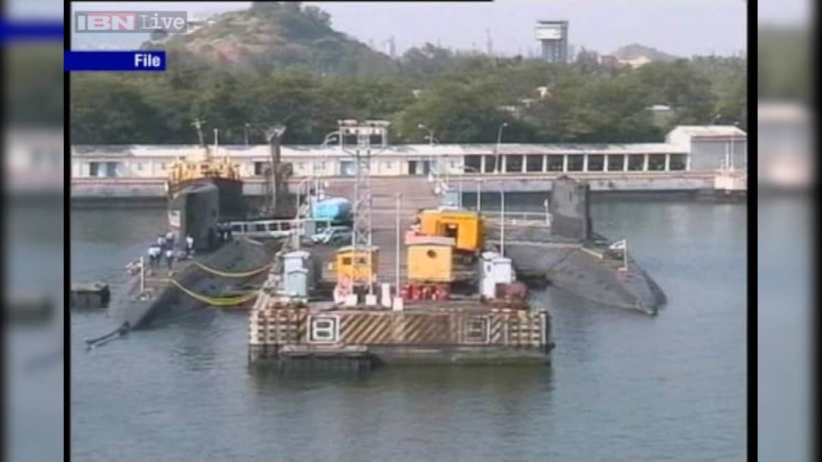 Boost for Indian defence as nuclear submarine INS Arihant activated ...