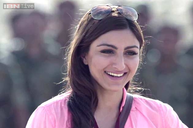 'War Chhod Na Yaar' first stills: Will Sharman Joshi, Soha Ali Khan's ...