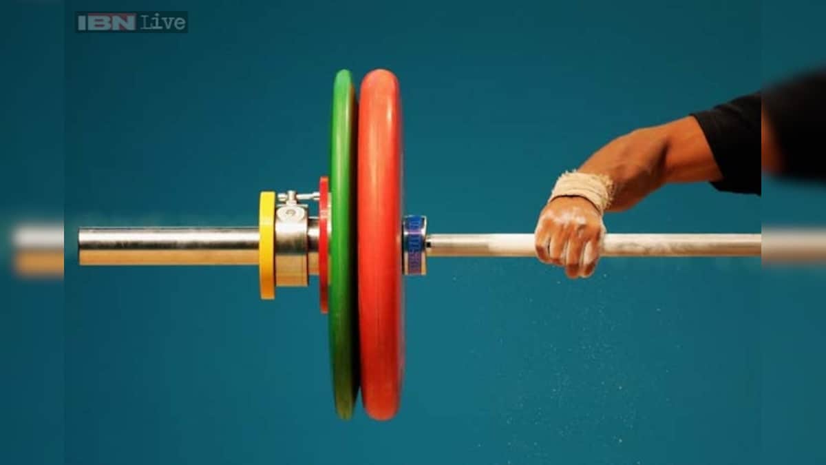 Li Yajun surpasses weightlifting world record - News18