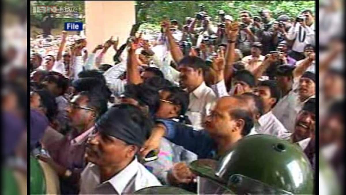 Invoke ESMA to bring normalcy in Seemandhra region, says Congress - News18