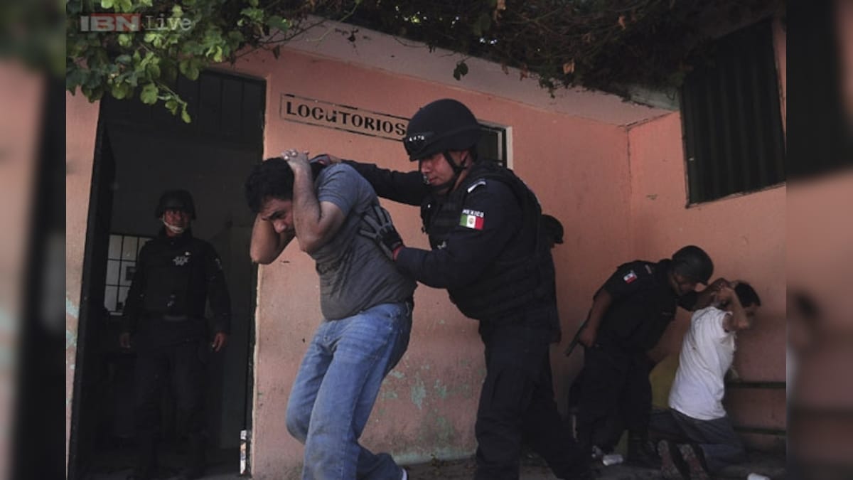 Six gunmen wearing police uniform kill nine inmates in Mexican prison