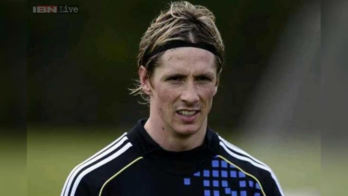 Fernando Torres faces spell out with knee injury - News18