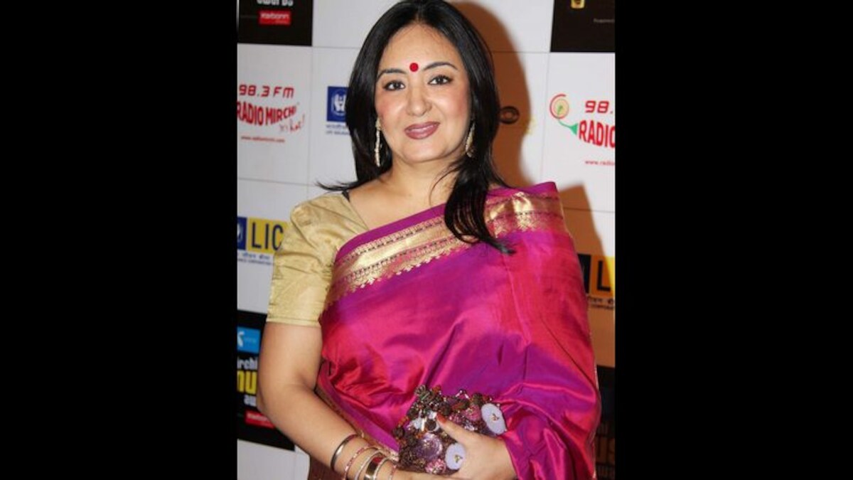 Singer Jaspinder Narula joins AAP Party