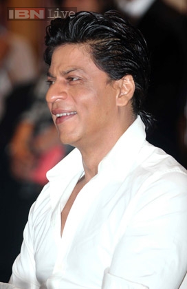 From overworked, tired to clean shaven, dashing: Shah Rukh Khan cleans ...