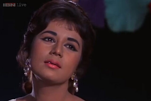 Nanda was an iconic actress and a very good human being: Sunny Deol ...