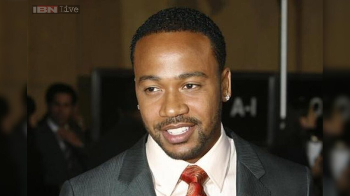 'Scandal' actor Short charged in felony battery case - News18