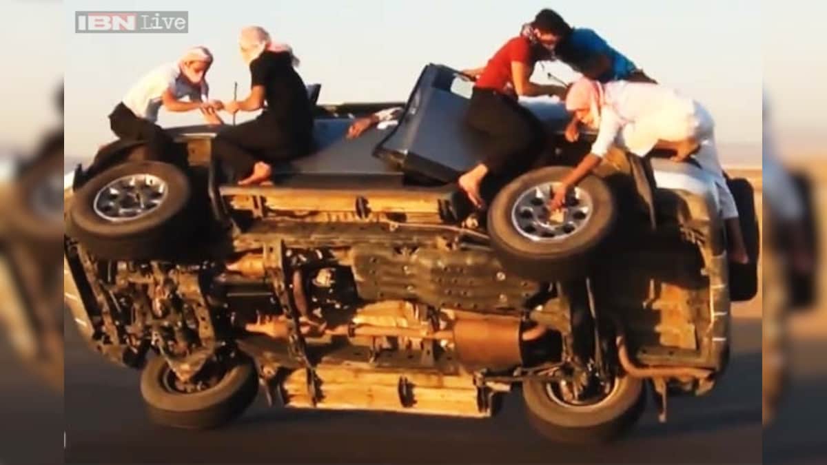 Watch: Insane video of Saudis changing tyres while driving a car ...
