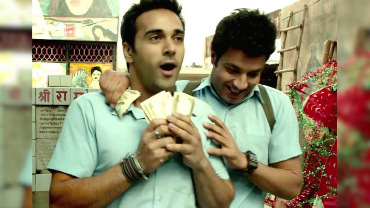 IBNLive Movie Awards: Varun Sharma voted best actor in comic role for ...