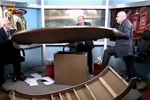 Watch: Journalists break into a fight, overturn and break a studio ...